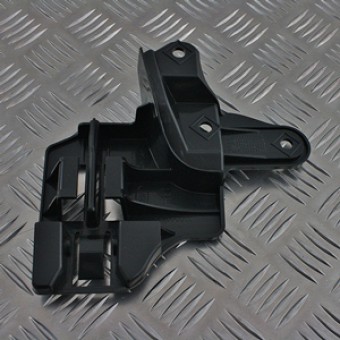 DPL500060-Bracket-Bumper-Mounting | Landroverparts.it