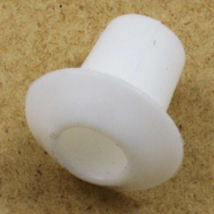 MWC3136-Snap-Fit-Retainer-For-Mxc1800-Mwc14 | Landroverparts.it